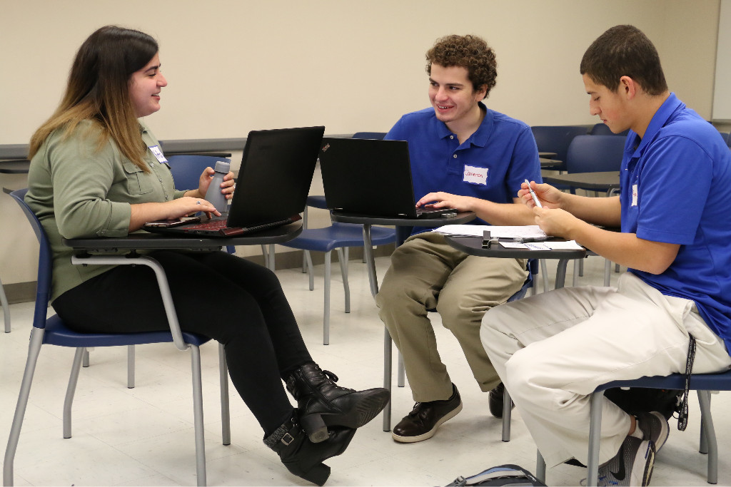 SCUDEM - SIMIODE Challenge Using Differential Equations Modeling ...